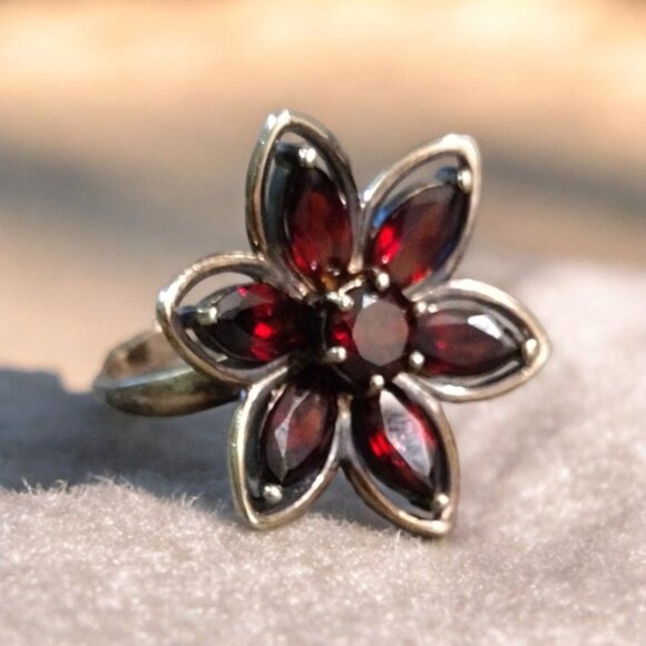 Jewelry | Sterling Silver Flower Ring With Simulated Garnets | Poshmark